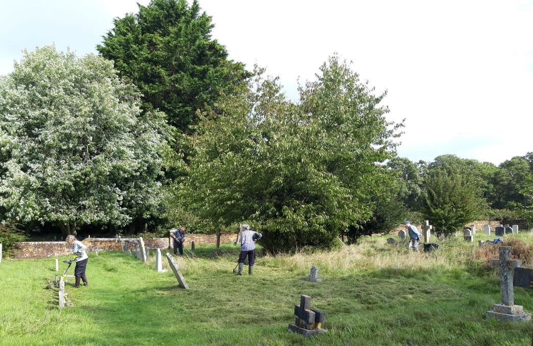 St. Mary the Virgin Church, Bransgore: The Old Churchyard | Dorset ...